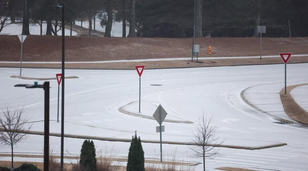 Dispatch urges public to use live feeds amid winter road conditions ...