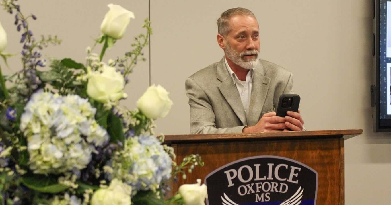 Oxford police celebrate Lt. Mark Hodges' retirement | Mississippi News ...